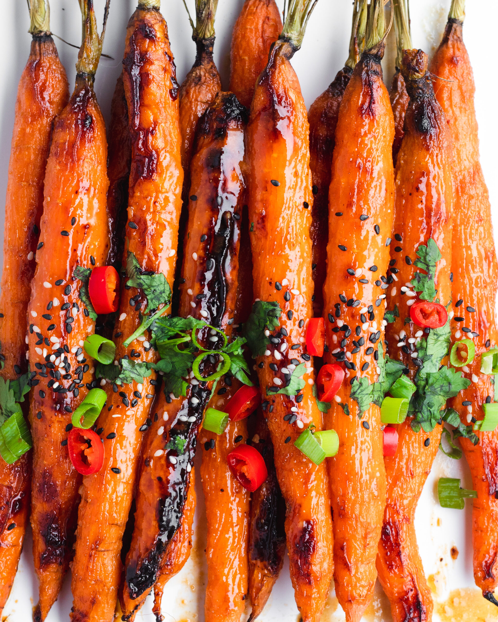 Miso Sesame Glazed Carots - the indigo kitchen